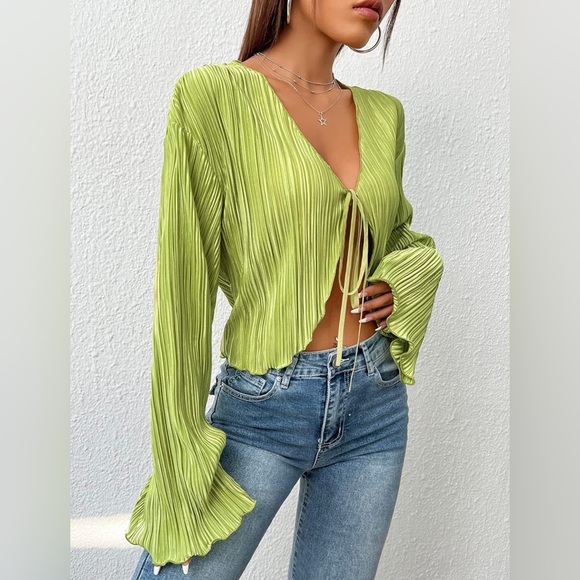 Zaful | Tops | Zaful Tie Front Flounce Sleeve Crop Blouse Womens Size ...